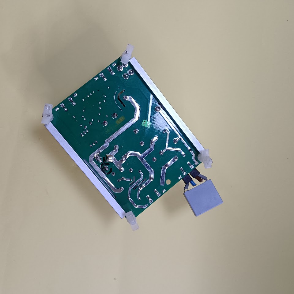 CAREL FCSM122300 Single Phase Fan Speed Controller Rev.1.100