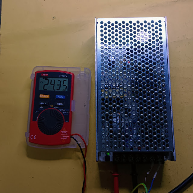 TDK-Lambda SWS150-24 Enclosed Power Supply 265VAC To 24VDC 6.3A