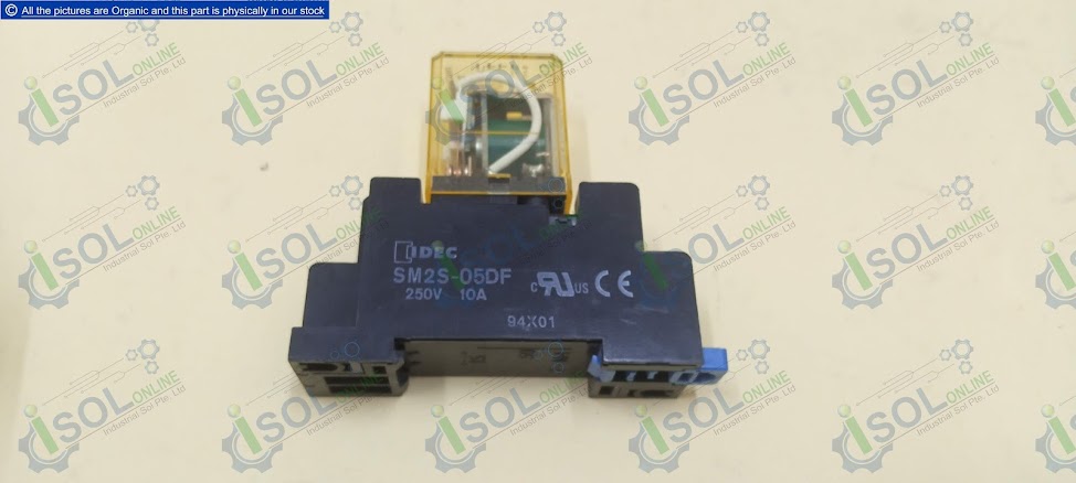 Idec RM2S-U Miniature Power Relay 24V W/ Idec SM2S-05DF Socket 94x01